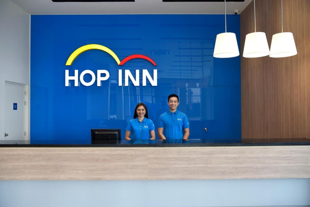 Hop Inn Hotel Aseana City Manila in Manila - 2024 Deals