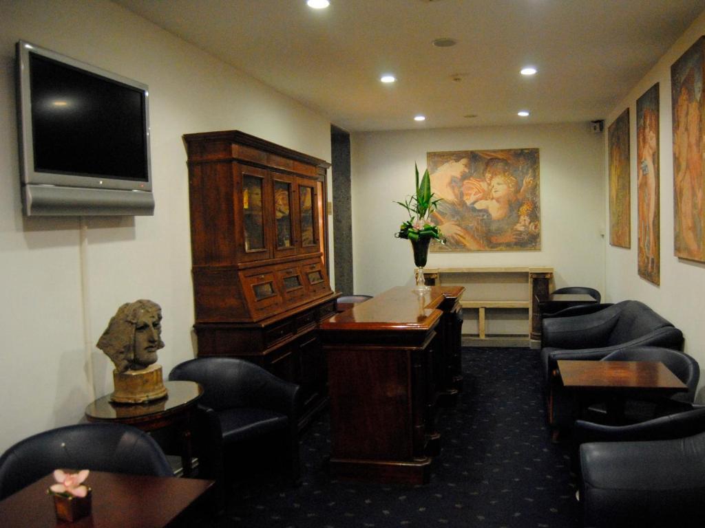 Hotel Diplomatic, Rome | 2024 Updated Prices, Deals