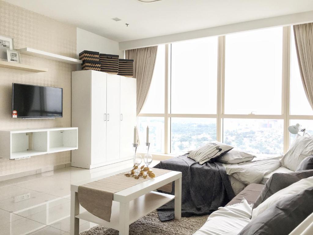 Pinnacle PJ @ PenguinHome, Kuala Lumpur | 2024 Updated Prices, Deals