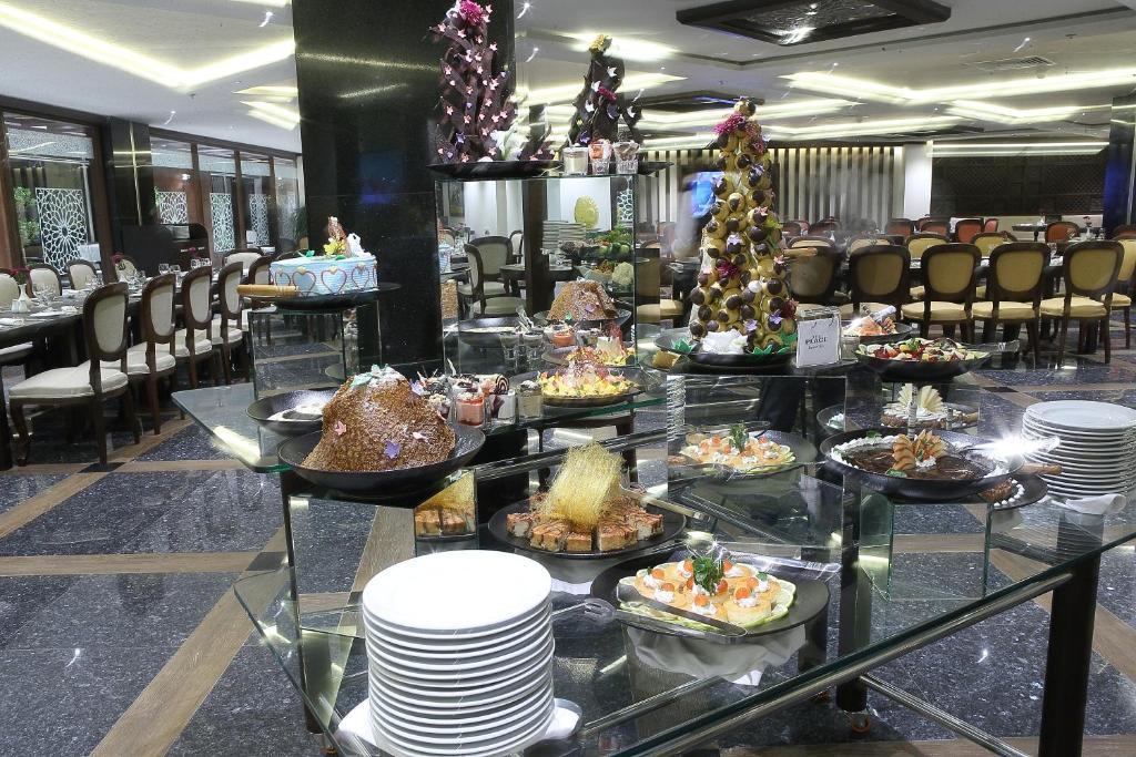 Defence Raya Golf and Country Club Resort (Lahore) - Deals, Photos ...