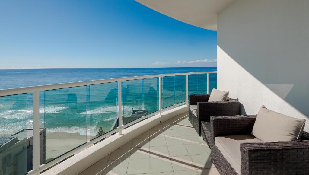 Pacific Views Resort, Gold Coast | 2024 Updated Prices, Deals