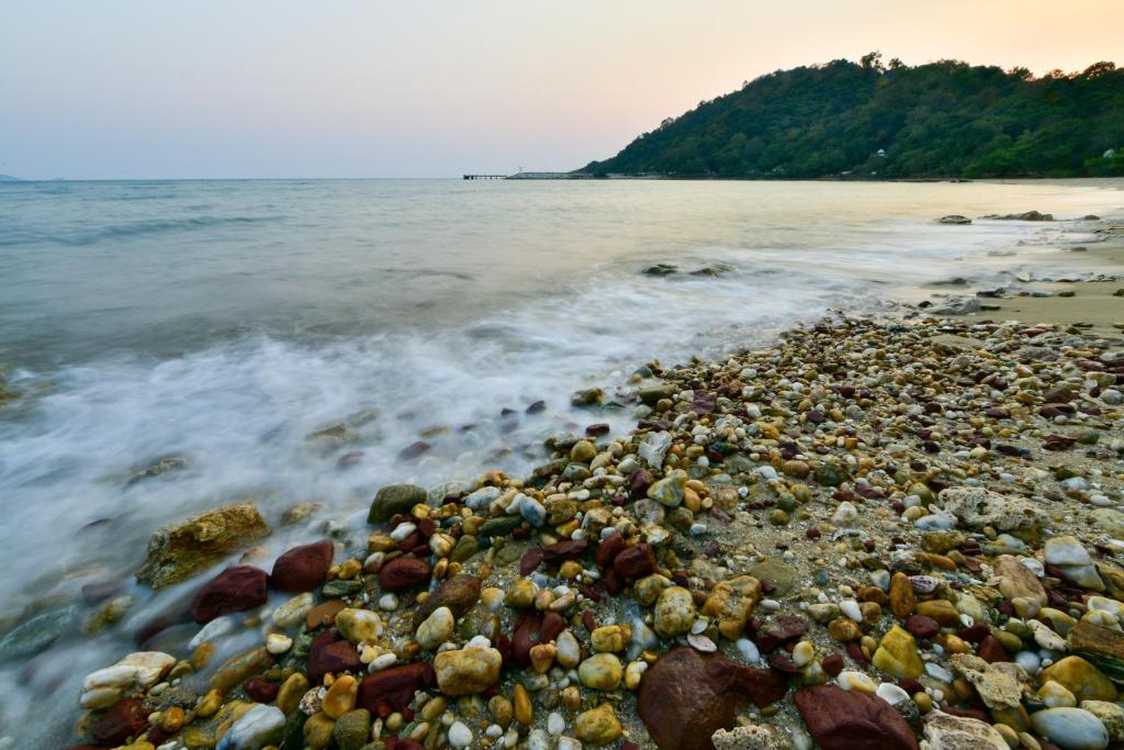 Rayong Resort Hotel in Rayong - See 2023 Prices