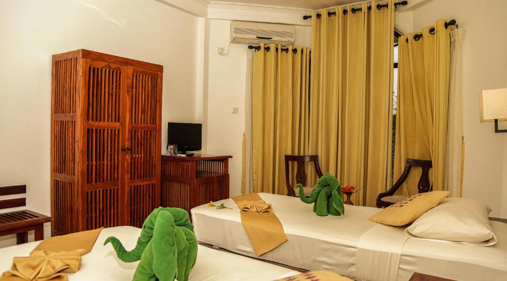 Senani Hotel, Kandy | 2024 Updated Prices, Deals