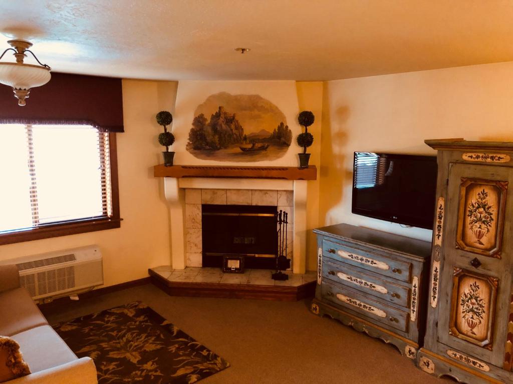 Enzian Inn, Leavenworth (WA) | 2024 Updated Prices, Deals