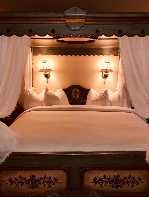 Enzian Inn, Leavenworth (WA) | 2024 Updated Prices, Deals