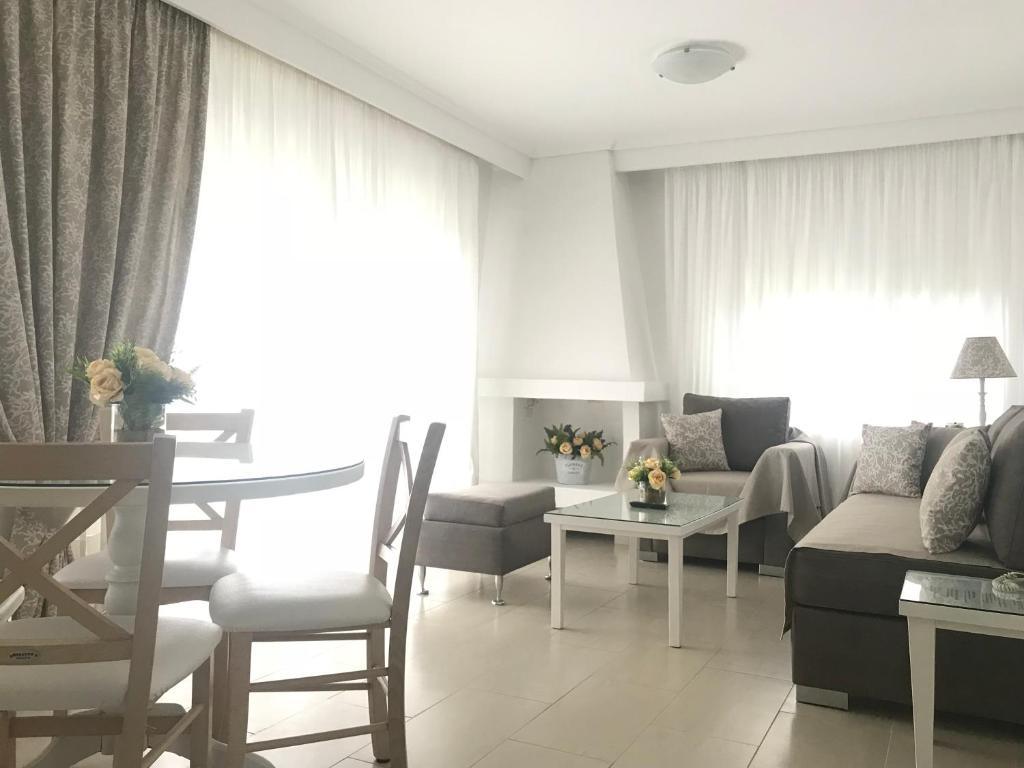 Villa Kiza Apartments, Agia Triada (Thessaloniki) | 2024 Updated Prices ...