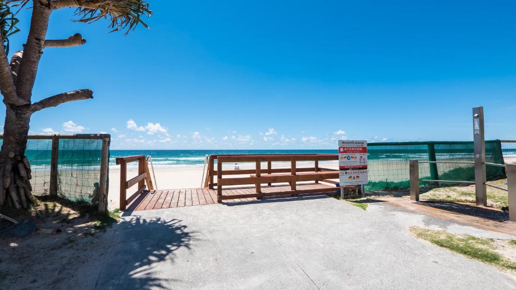 Pacific Views Resort, Gold Coast | 2024 Updated Prices, Deals