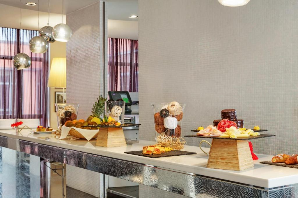 Italiana Hotels Milan Rho Fair - 2025 Cheaper Prices!