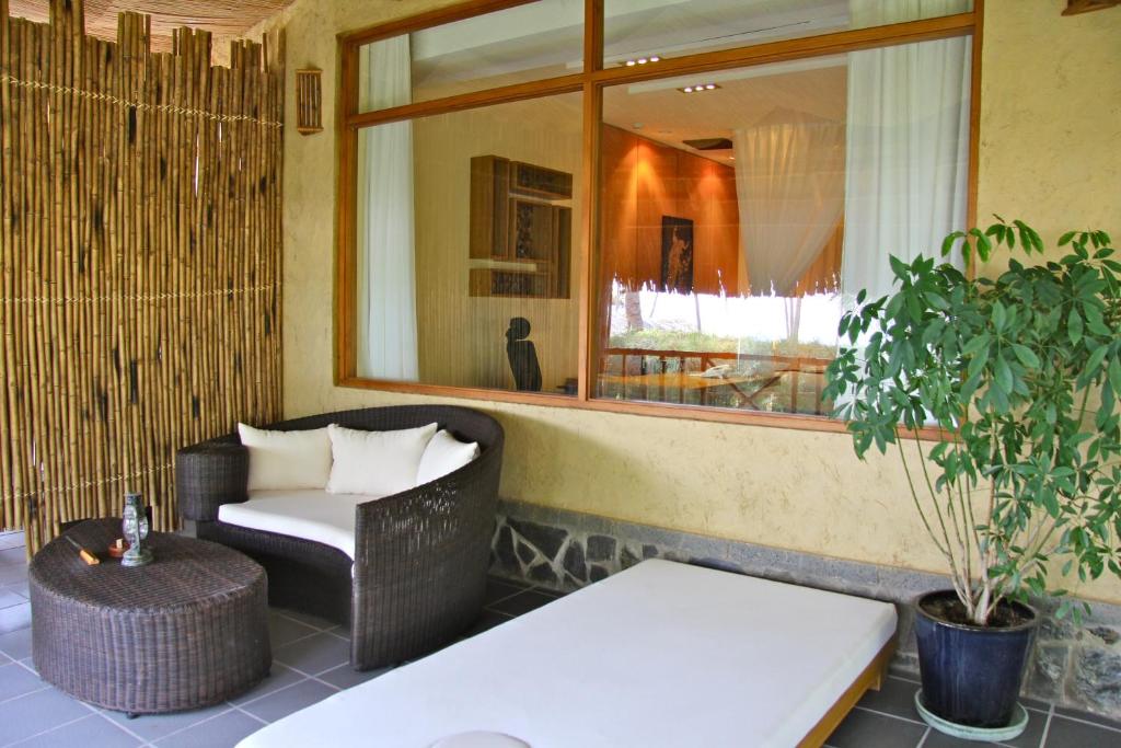 Aroma Beach Resort and Spa - Booking Deals + 2024 Promos