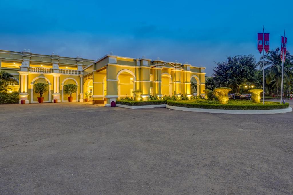 The LaLiT Golf & Spa Resort Goa, Goa | 2024 Updated Prices, Deals