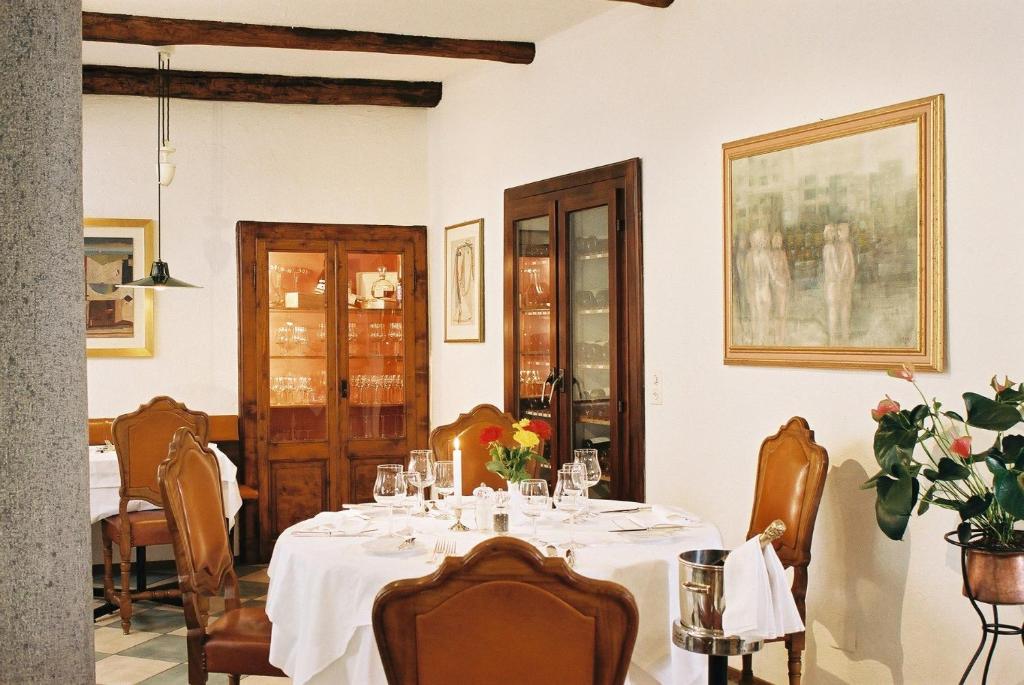 Best Price on Hotel Cittadella in Locarno + Reviews!