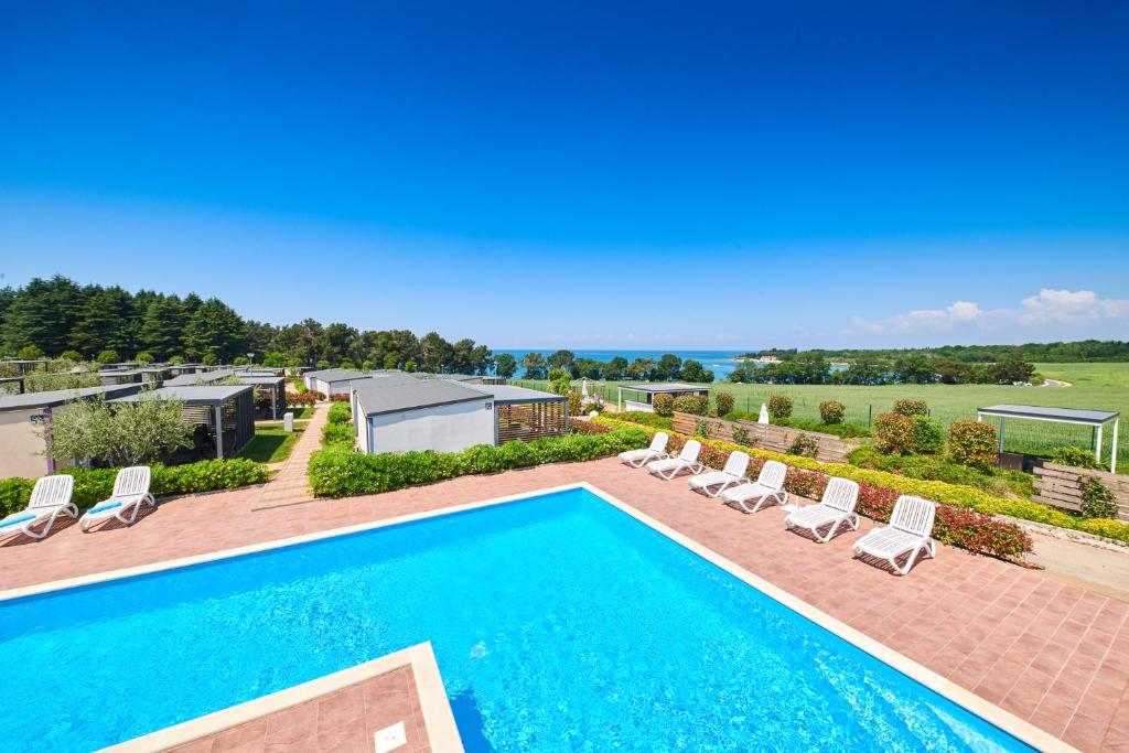 Superior Mobile Homes in Camping Kastanija, Novigrad | 2024 Updated ...