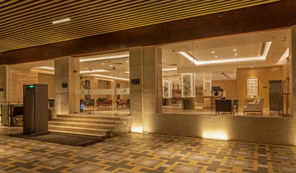 Lemon Tree Premier, Patna from $13 - Book Now