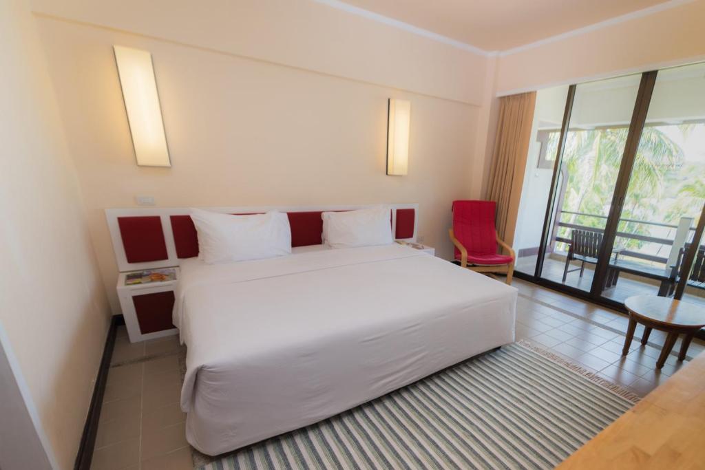 Rayong Resort Hotel, Rayong | 2024 Updated Prices, Deals