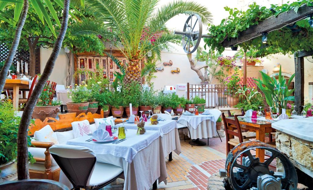 Avli Lounge Apartments, Crete Island | 2024 Updated Prices, Deals