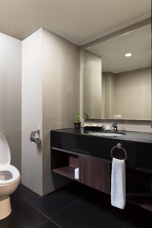 BEST WESTERN Papilio Hotel (Best Western Papilio Hotel) - Harga Promo ...
