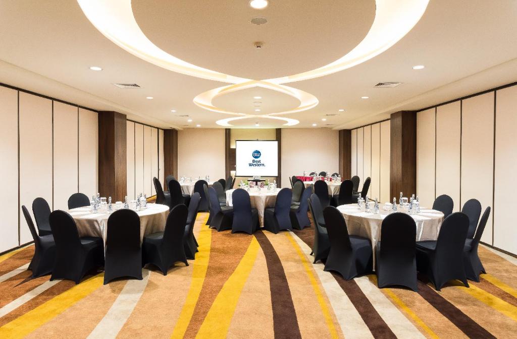 BEST WESTERN Papilio Hotel (Best Western Papilio Hotel) - Harga Promo ...
