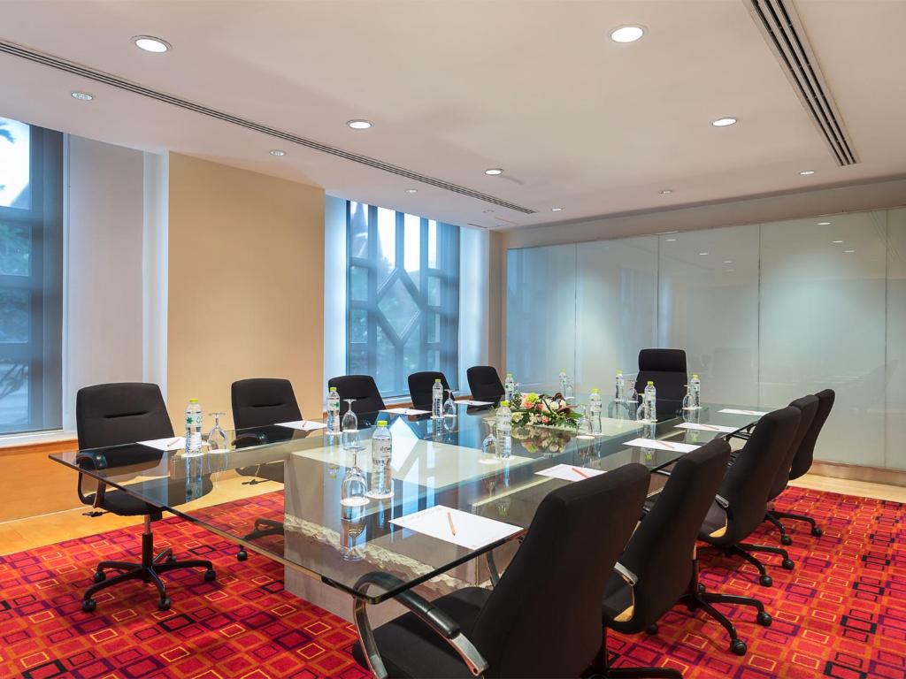 Davis Hotel, Bangkok | 2026 Updated Prices, Deals