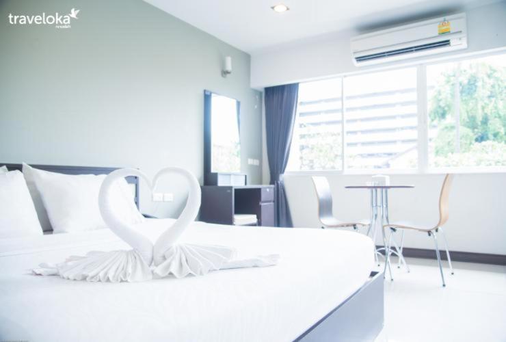 14 Resort, Bangkok | 2024 Updated Prices, Deals