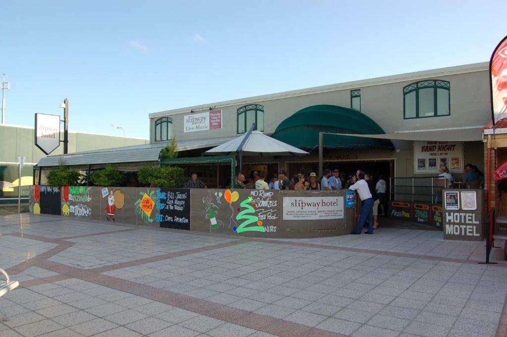 River Street Ballina Hotels | River Street Hotels in Ballina | Hotel.com.au