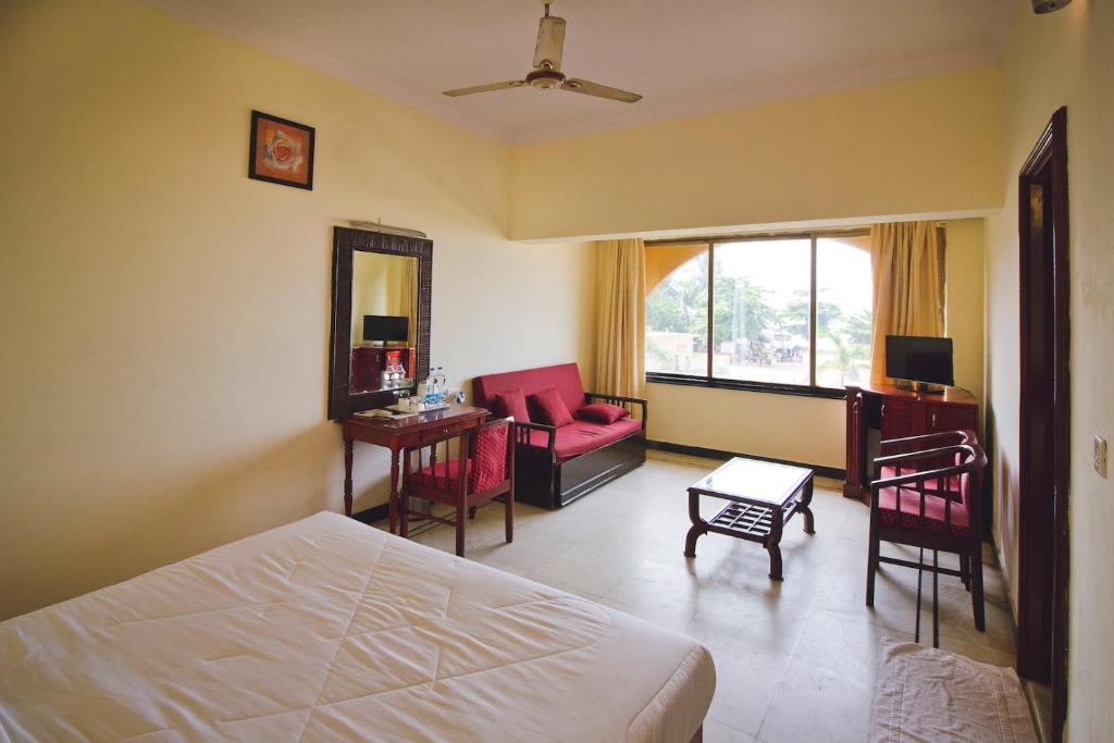 The Paradise Isle Beach Resort, Malpe | 2025 Updated Prices, Deals