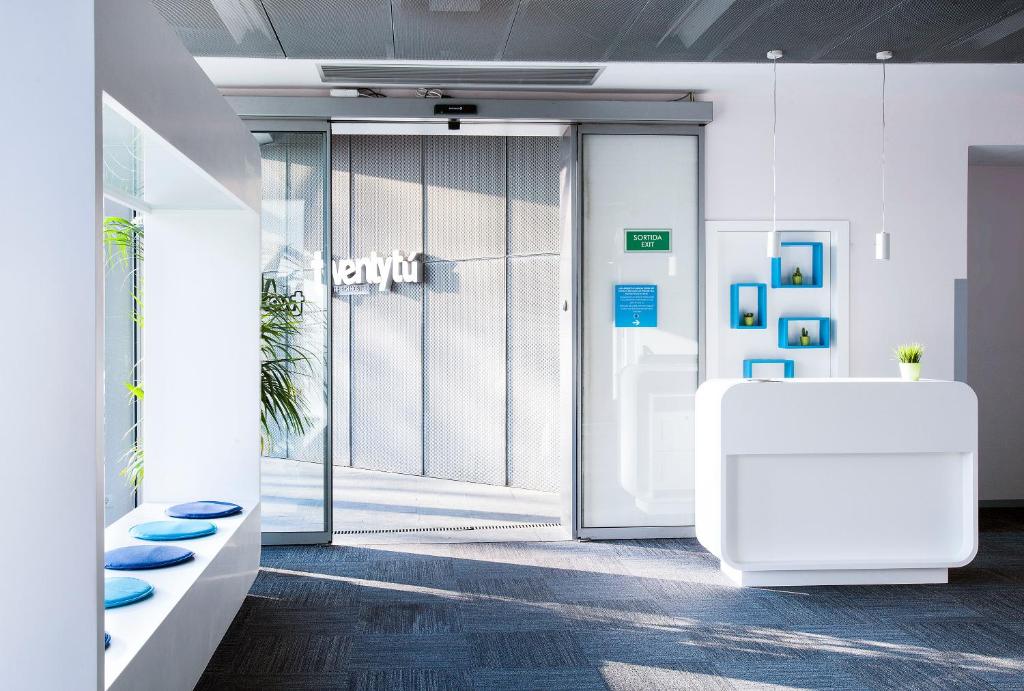 Twentytu Hostel Barcelona, Barcelona | 2024 Updated Prices, Deals