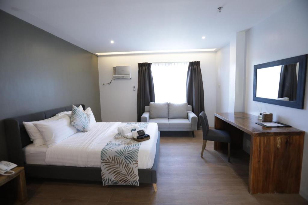 Best Price on Balar Hotel and Spa in Marinduque + Reviews!