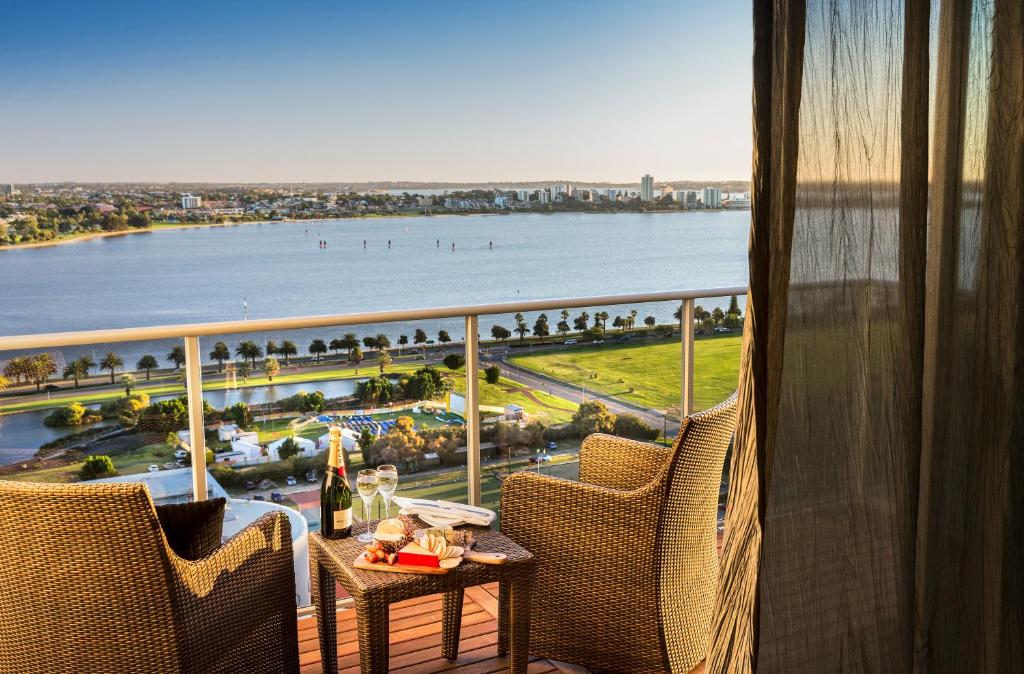 Fraser Suites Perth, Perth | 2024 Updated Prices, Deals