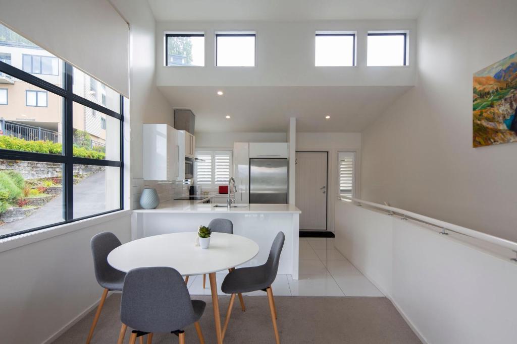 BreakFree The Point Queenstown, Queenstown | 2024 Updated Prices, Deals