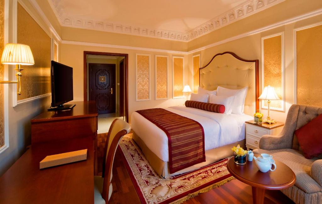 Warwick Doha Hotel - 2025 Exclusive Deals
