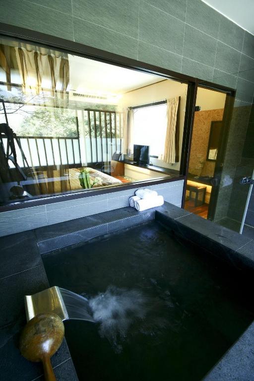 Best Price on Hsinchu Bali forest Hot Spring Resort in Hsinchu + Reviews!