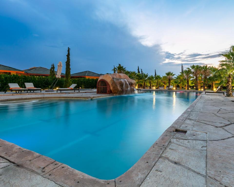 Cresta Jwaneng Hotel, Jwaneng | 2024 Updated Prices, Deals