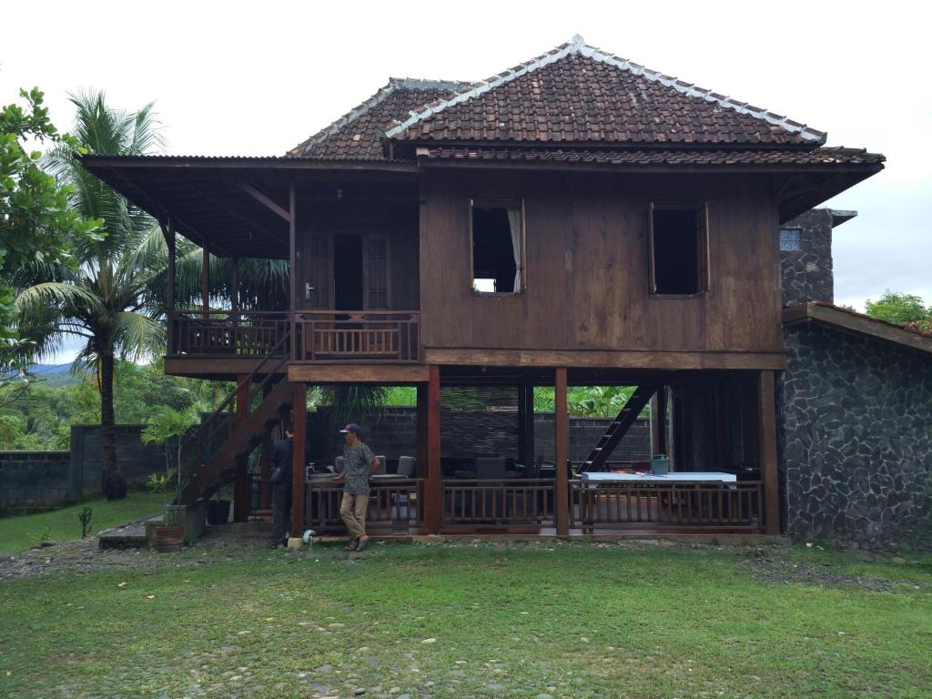Negla Beach Villa, Garut | 2024 Updated Prices, Deals