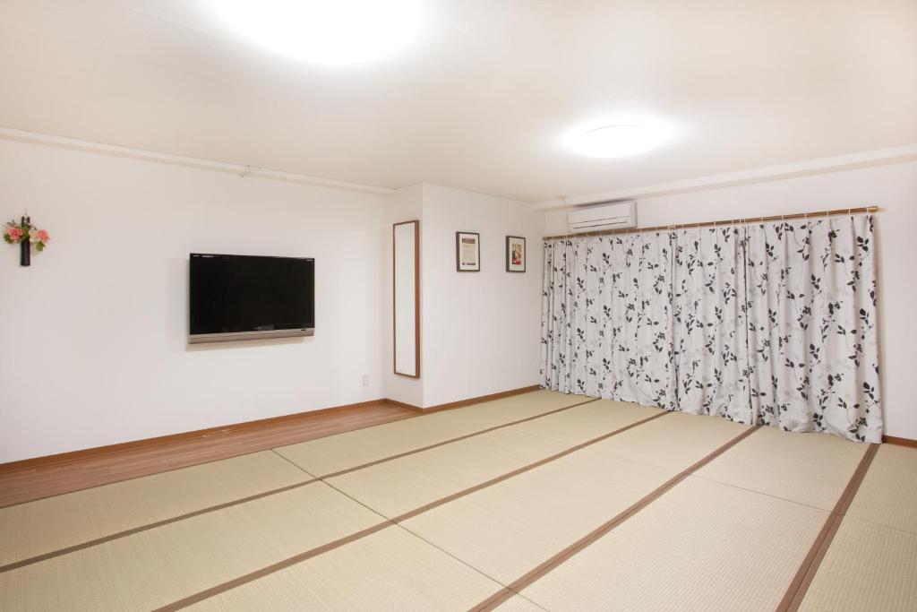 Hanabi Hotel, Tokyo | 2025 Updated Prices, Deals