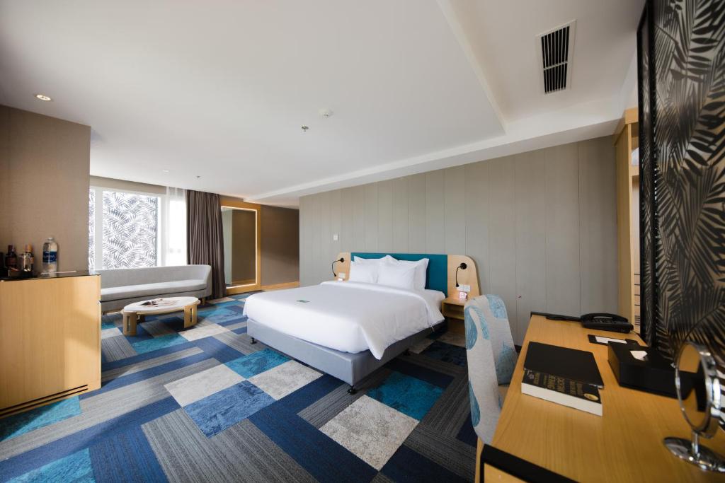 Quinter Central Nha Trang Hotel, Nha Trang | 2024 Updated Prices, Deals
