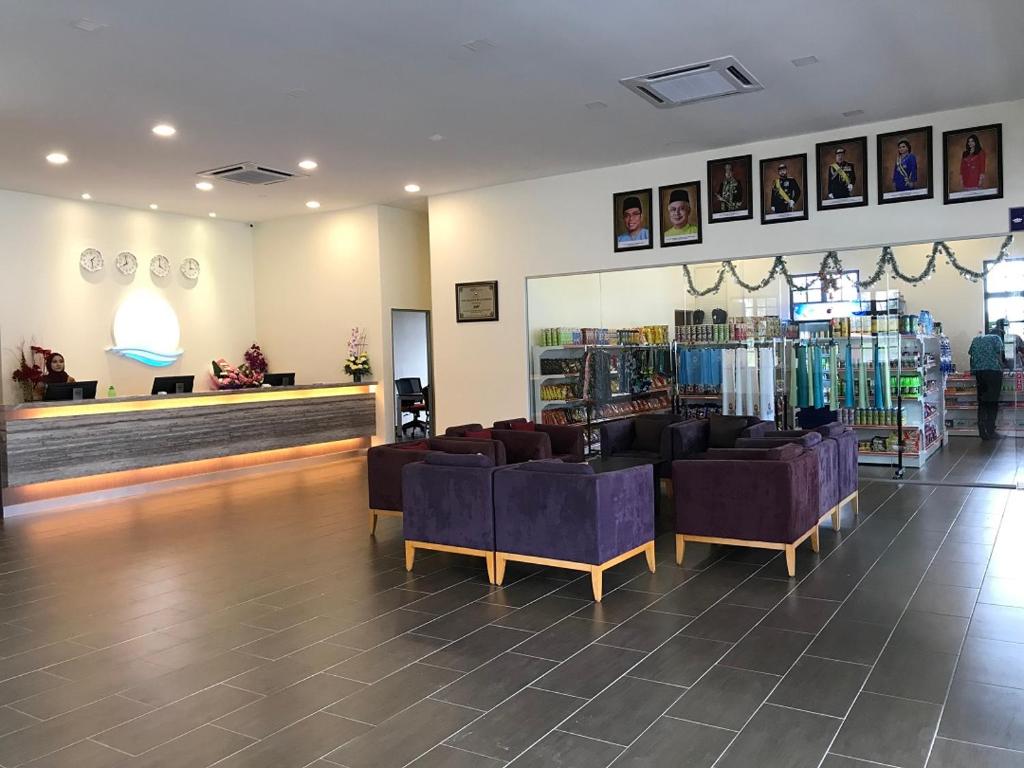 Best Price on Lotus Seaview Beach Resort & Spa in Kampung Sungai Rengit ...