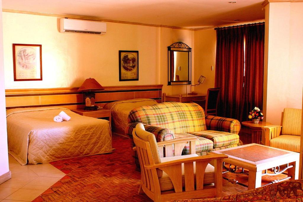 Club Morocco Resort & Country Club, Subic (Zambales) | 2025 Updated ...