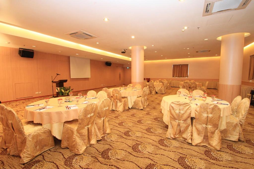Crown Vista Batam Hotel, Batam Island | 2024 Updated Prices, Deals
