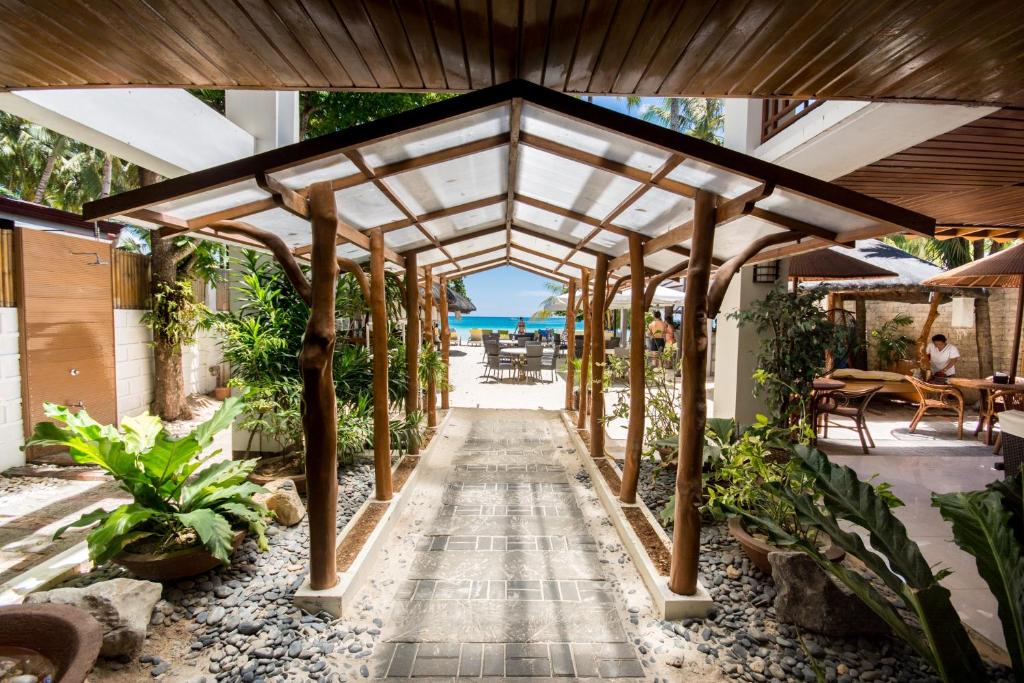 Sur Beach Resort, Boracay Island | 2024 Updated Prices, Deals