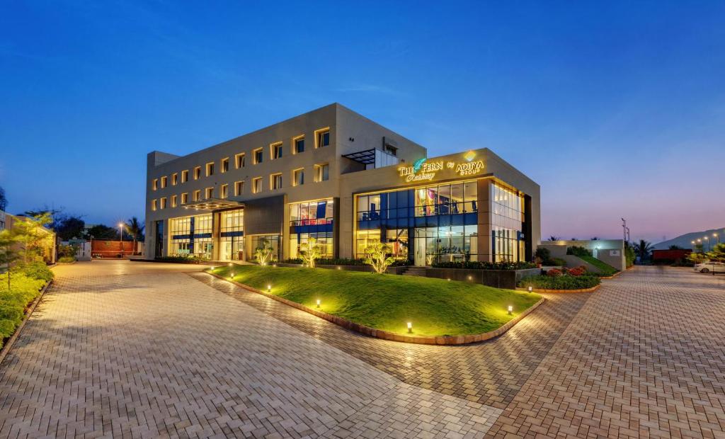 Hotels in Karad, India - price from $21 | Planet of Hotels