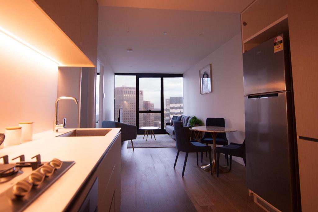 CLLIX Australia 108 Apartments Serviced apartment (Melbourne) - Deals ...