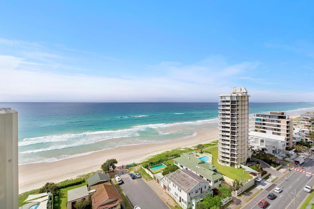 Pacific Views Resort, Gold Coast | 2024 Updated Prices, Deals