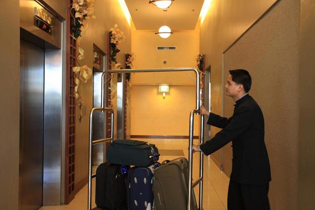 Malayan Plaza Hotel, Manila | 2024 Updated Prices, Deals
