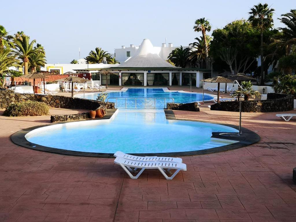 Playa Roca Bungalows Costa Teguise Entire apartment (Lanzarote) - Deals ...