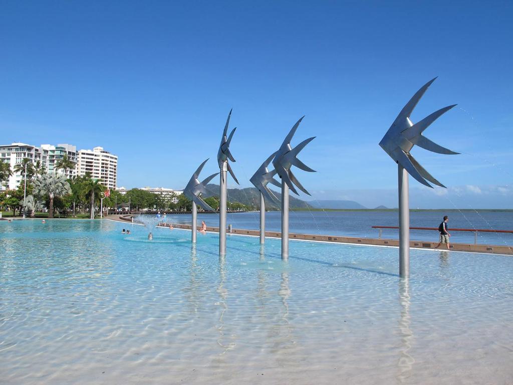 Global Backpackers Cairns Hostel - Deals, Photos & Reviews