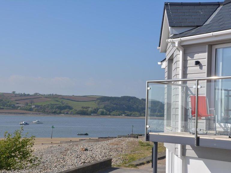 Hotels in Ferryside, United Kingdom - price from $66 | Planet of Hotels