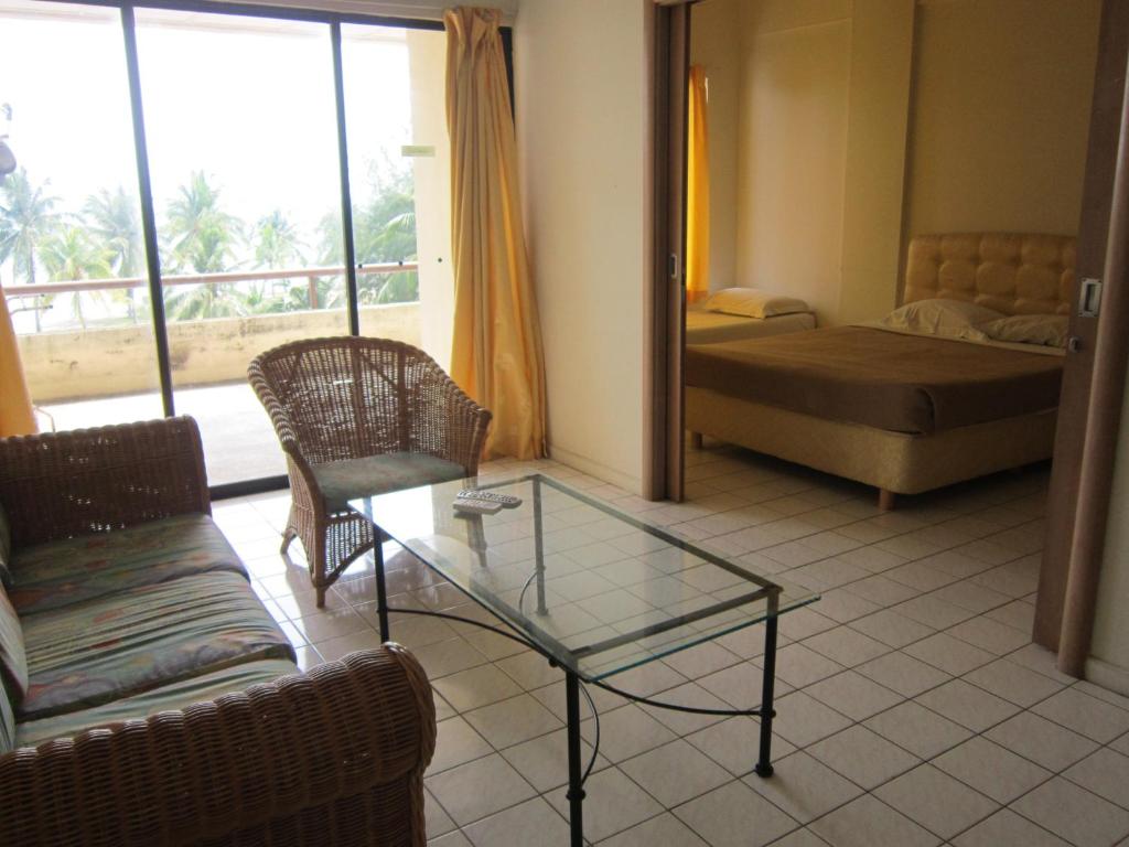 Paradise Lagoon Apartment - Awesome Deals & Real Reviews