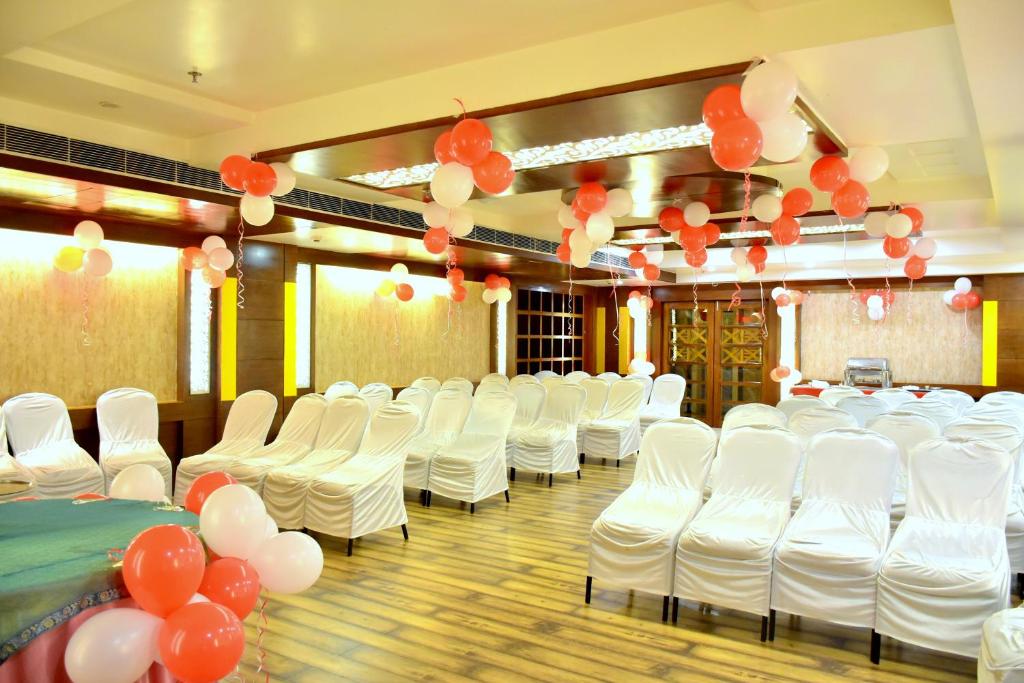 Hotel City Inn, Varanasi | 2024 Updated Prices, Deals