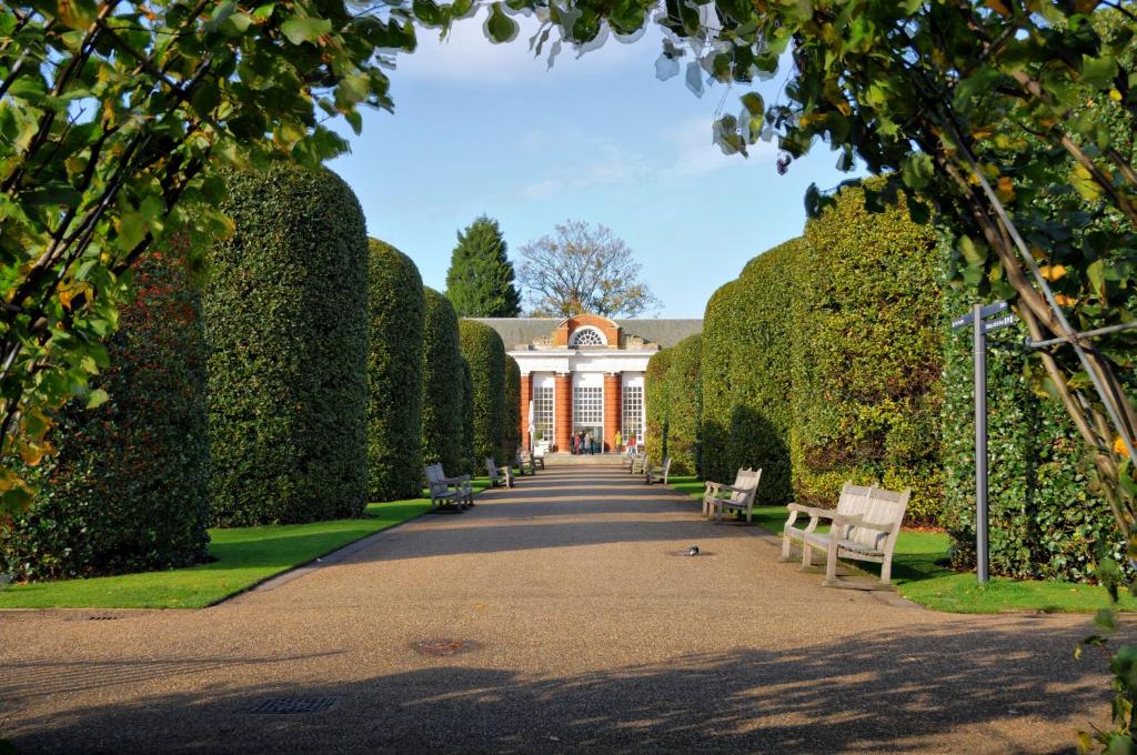 Troy Hotel, London | 2024 Updated Prices, Deals