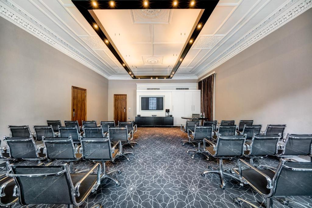 Apex Waterloo Place Hotel, Edinburgh | 2024 Updated Prices, Deals